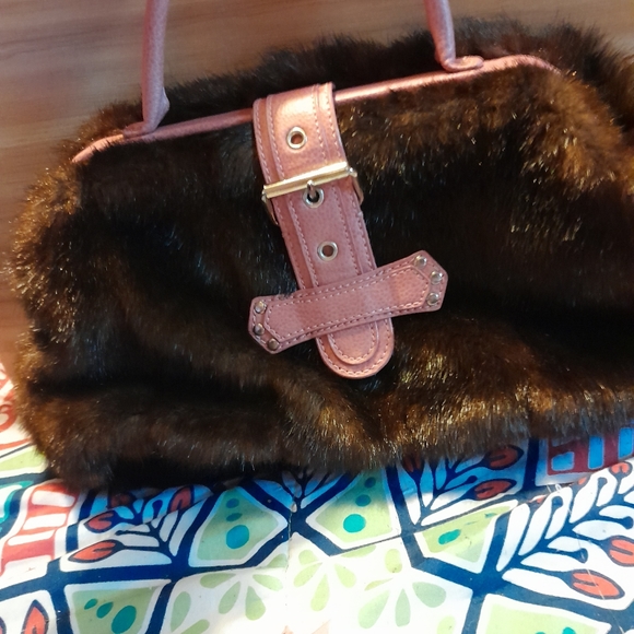 Sondra Roberts | Bags | Sondra Roberts Luxury Vintage Purse Luxe Faux Fur Pink Vegan Leather ...